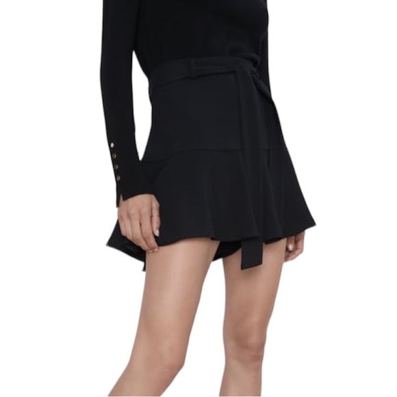 Zara | Shorts | Zara Black Ruffled Belted Skort Size L | Poshmark